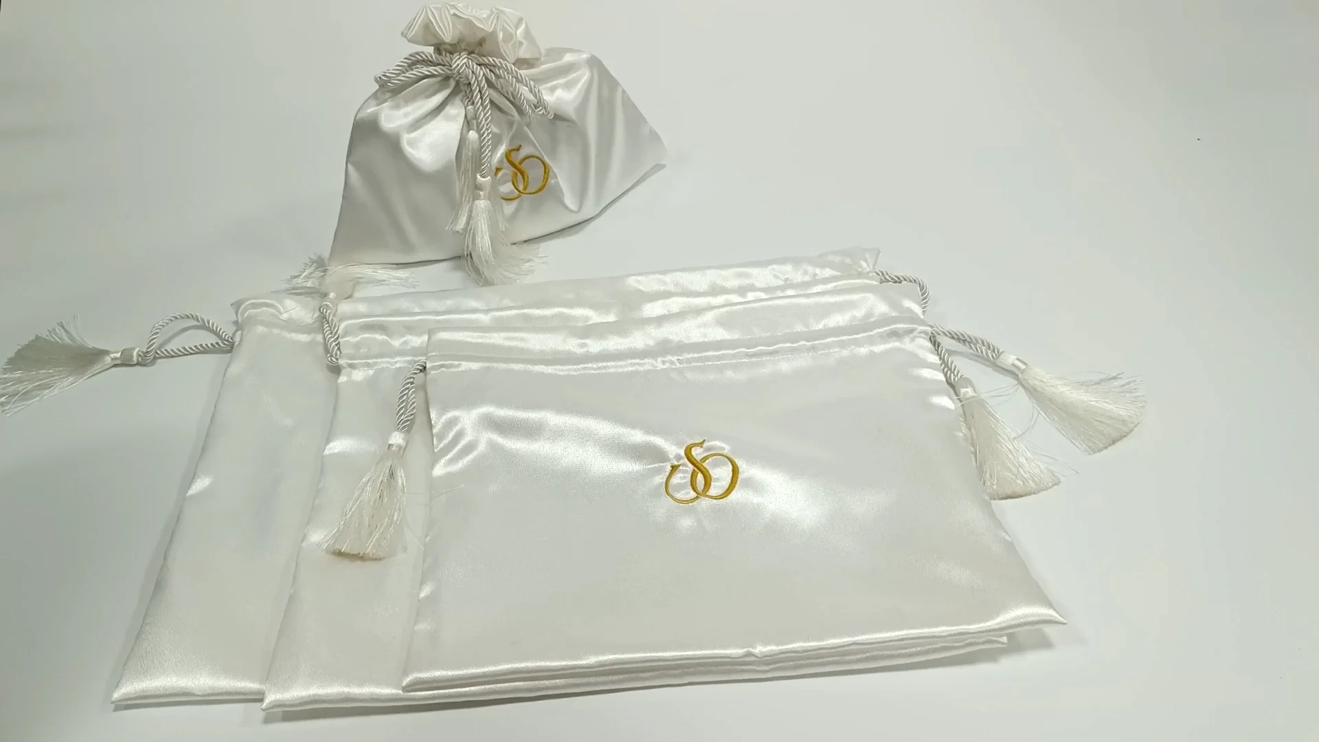 Luxury Material Satin Silk Drawstring Dust Bags For Handbags Purse ...