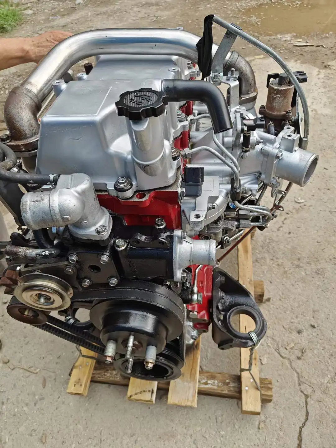 Excavator Parts Complete Diesel Engine Assy J05 El100 Ep100 H07ct J08 ...