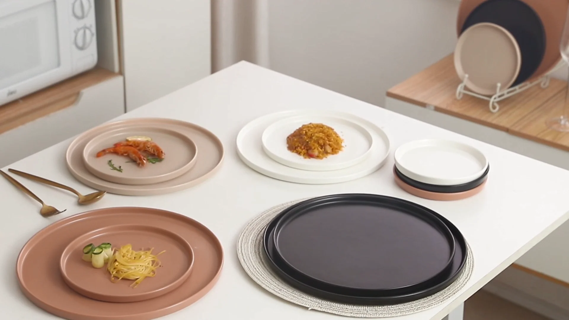 European Ceramic Colorful Glaze Matte Flat Plates Nordic Wedding ...