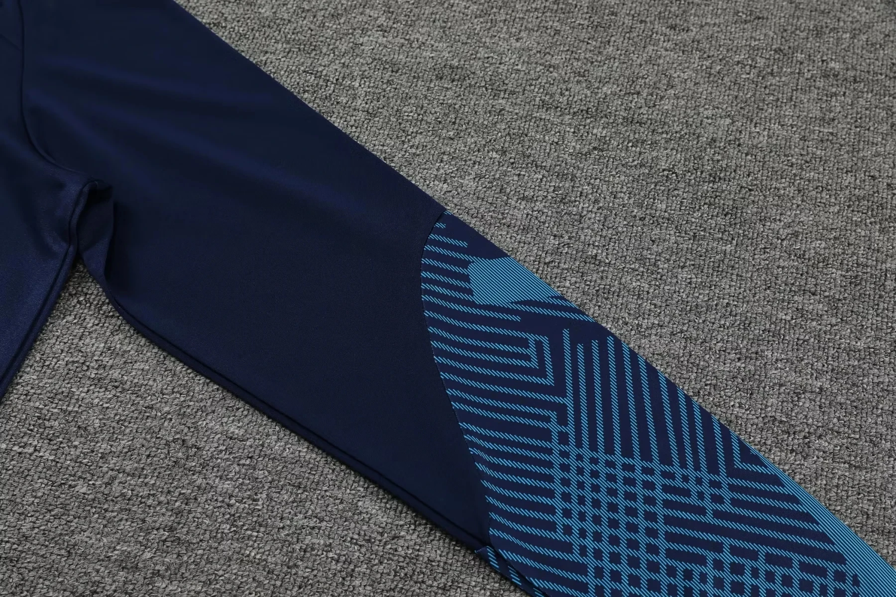 Wholesale Custom Men's Soccer Team Tracksuits - High Quality