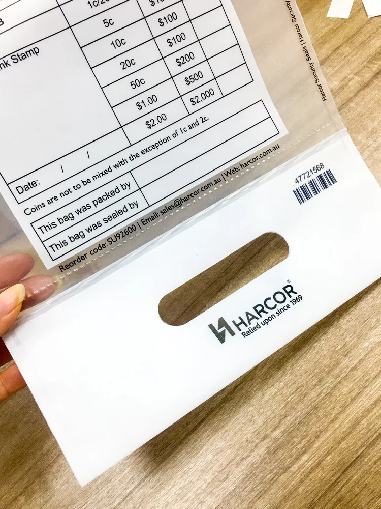 Custom Logo High Quality Security Level Cash Bags/bank Deposit Bags ...