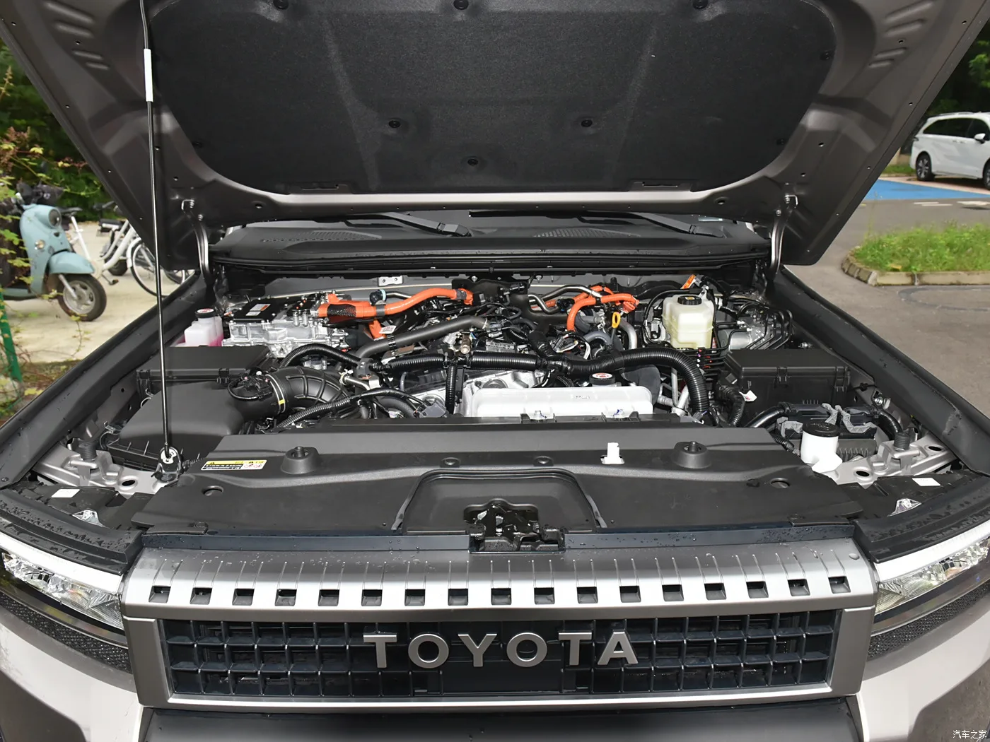 Toyotas Prado 2025 2.4T Dual Engine Crossover BX 5 Seat Car Left Hand ...