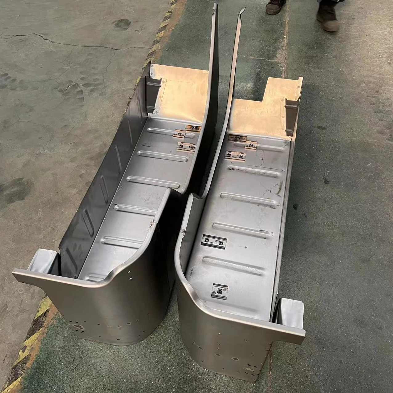 Wholesale Whole Rear Wheel Well Assembly For Bj40 Fj40 Land Cruiser ...