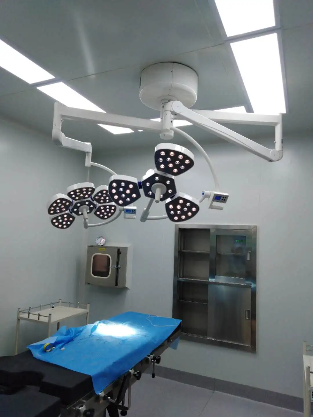 Operation Room Stainless Steel Electric Hydraulic Surgical Table ...