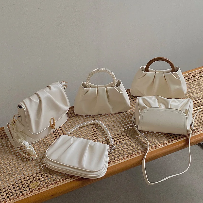 New 2023 Custom Fashion Style Wooden Handle Pleated Cloud Small Handbag ...