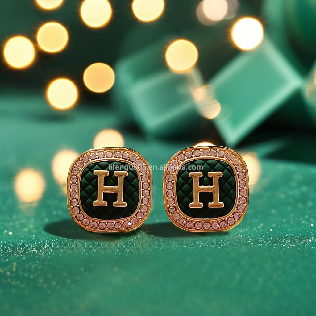 Classic Letter H Earrings Girl's Crystal Diamond Round Stud Earrings ...