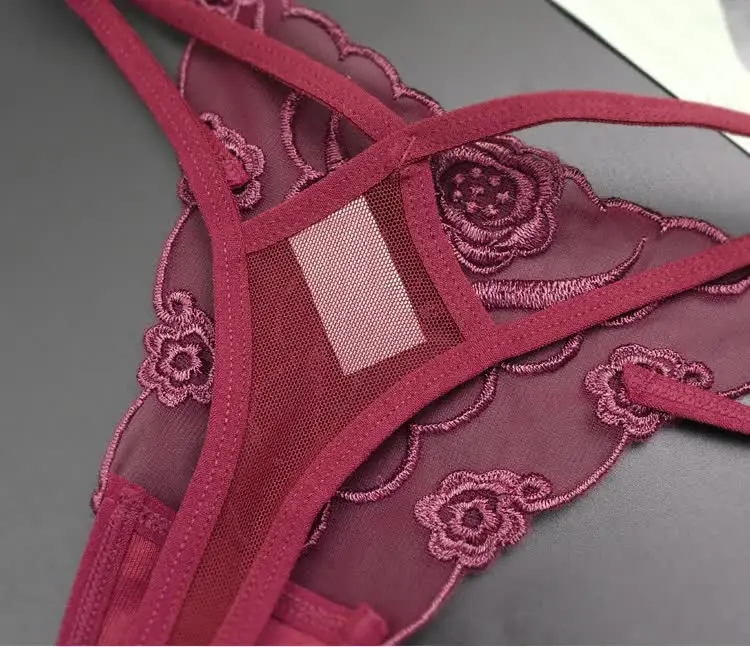 Wholesale Women Sexy Panties Lace Embroidery Thongs Girl Hot Erotic
