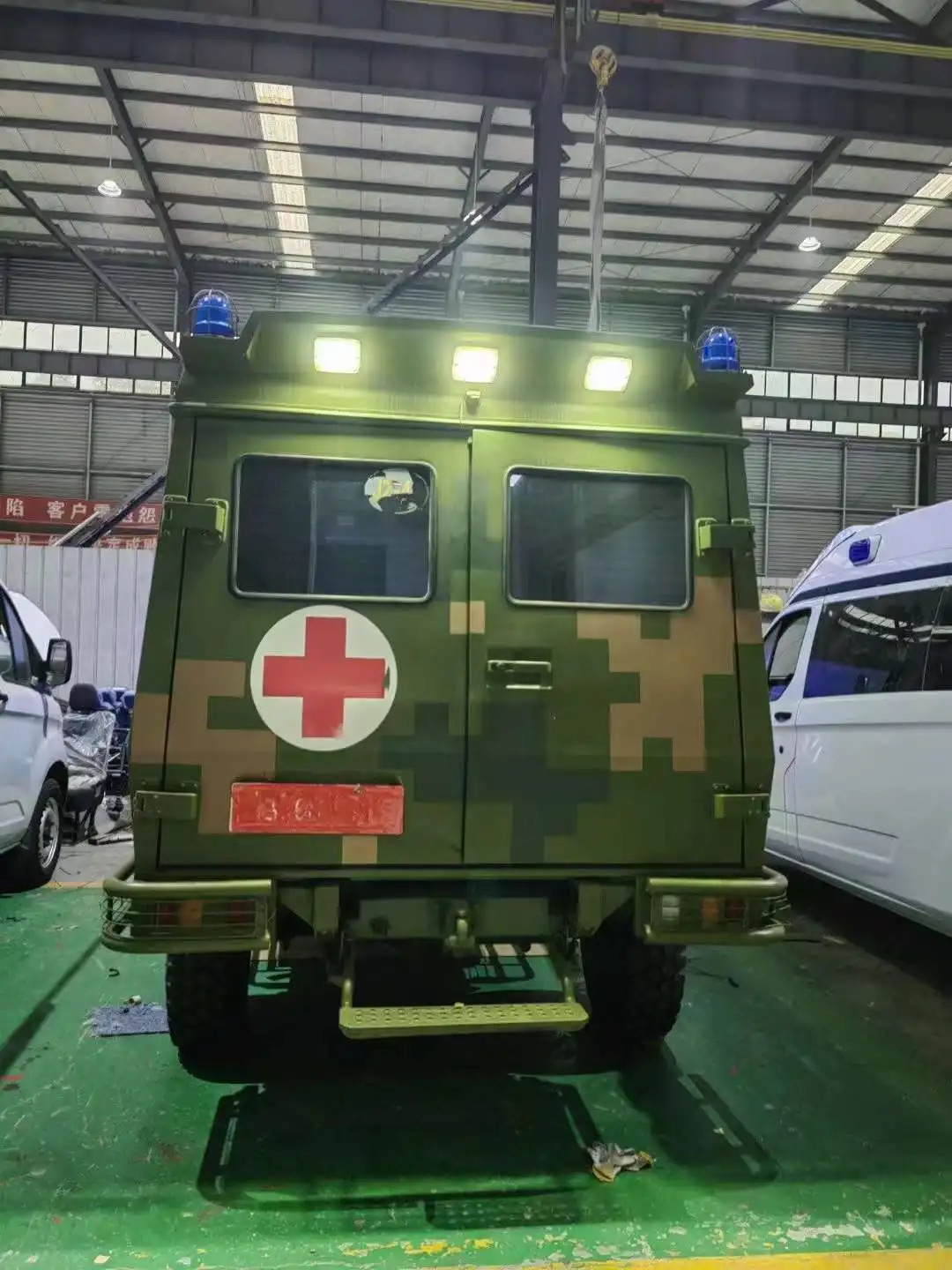 Iveco 4x4 Atv All Terrain Off-road Ambulance - Buy Ambulance Car Truck ...