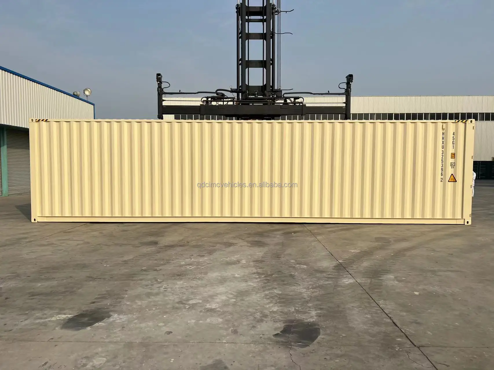 40ft Shipping Container - High Cube Dry Storage Solution