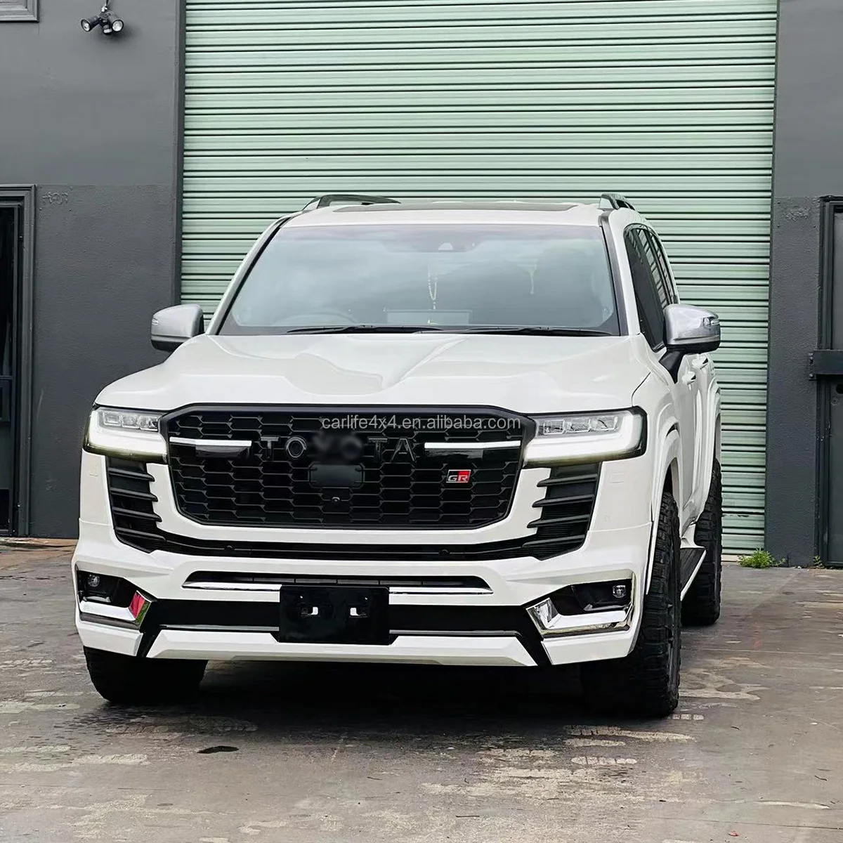 Land Cruiser 2022 LC300 Car Bumpers - High-Quality Accessories