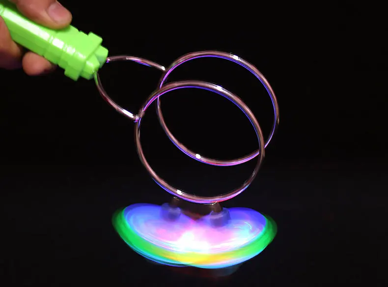 Kids Light-up Magnetic Yoyo Gyro Wheel Toys Magic Spinning Top Led ...