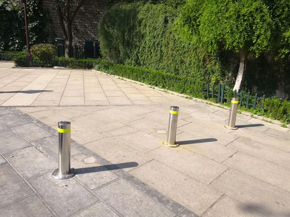 Removable Parking Bollard - 304 Stainless Steel, ODM | Wholesale