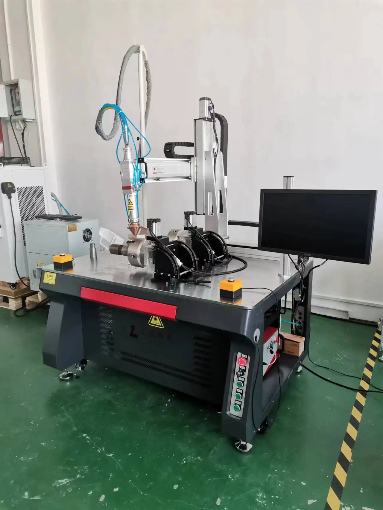 2000W Laser Cladding Machine - Precision Metal Cladding