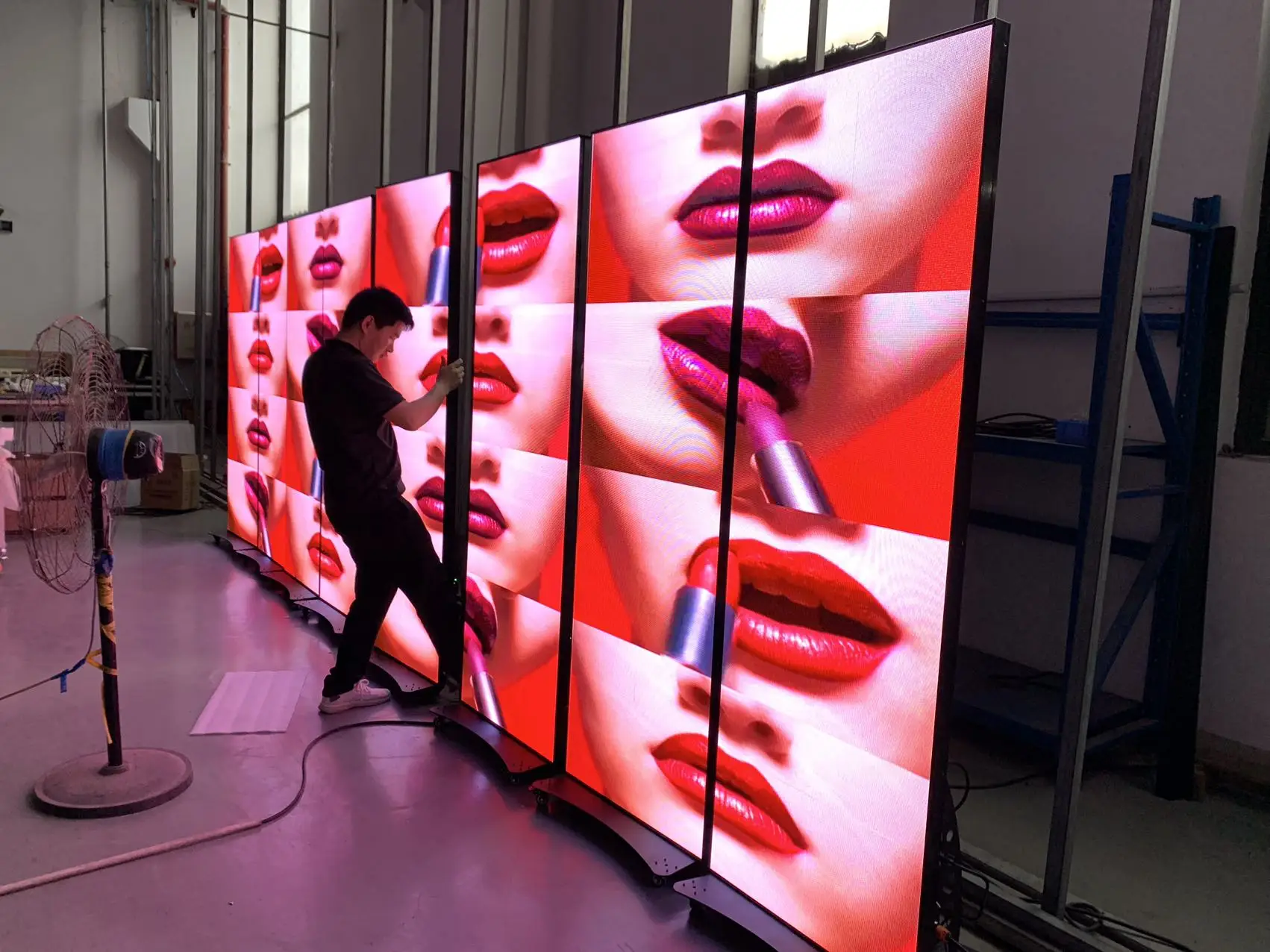 High Refresh 4g Wifi Control Poster Led Display Screen Indoor Led ...