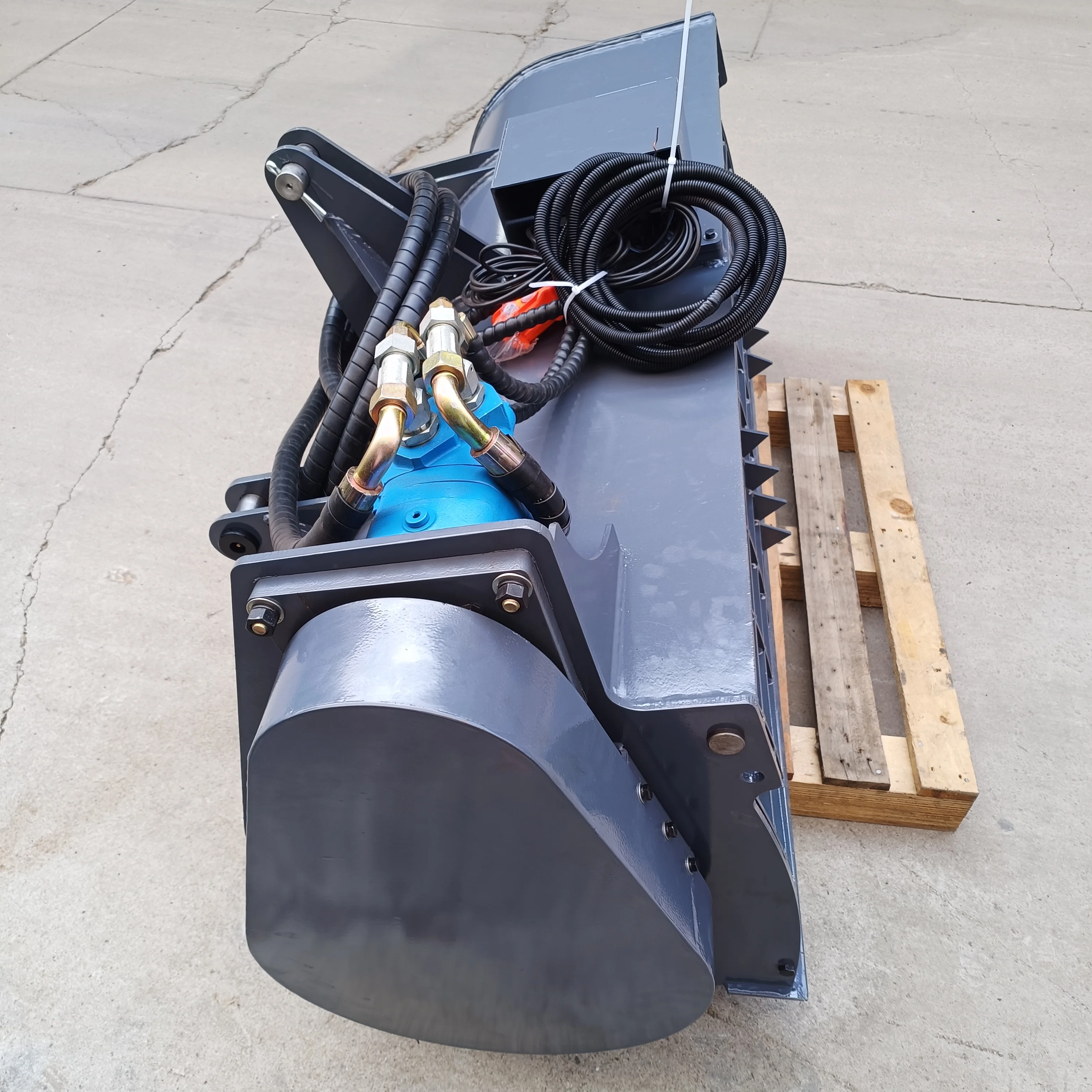 Building Material Construction Equipment Shops Skidsteer Mixing Bucket ...