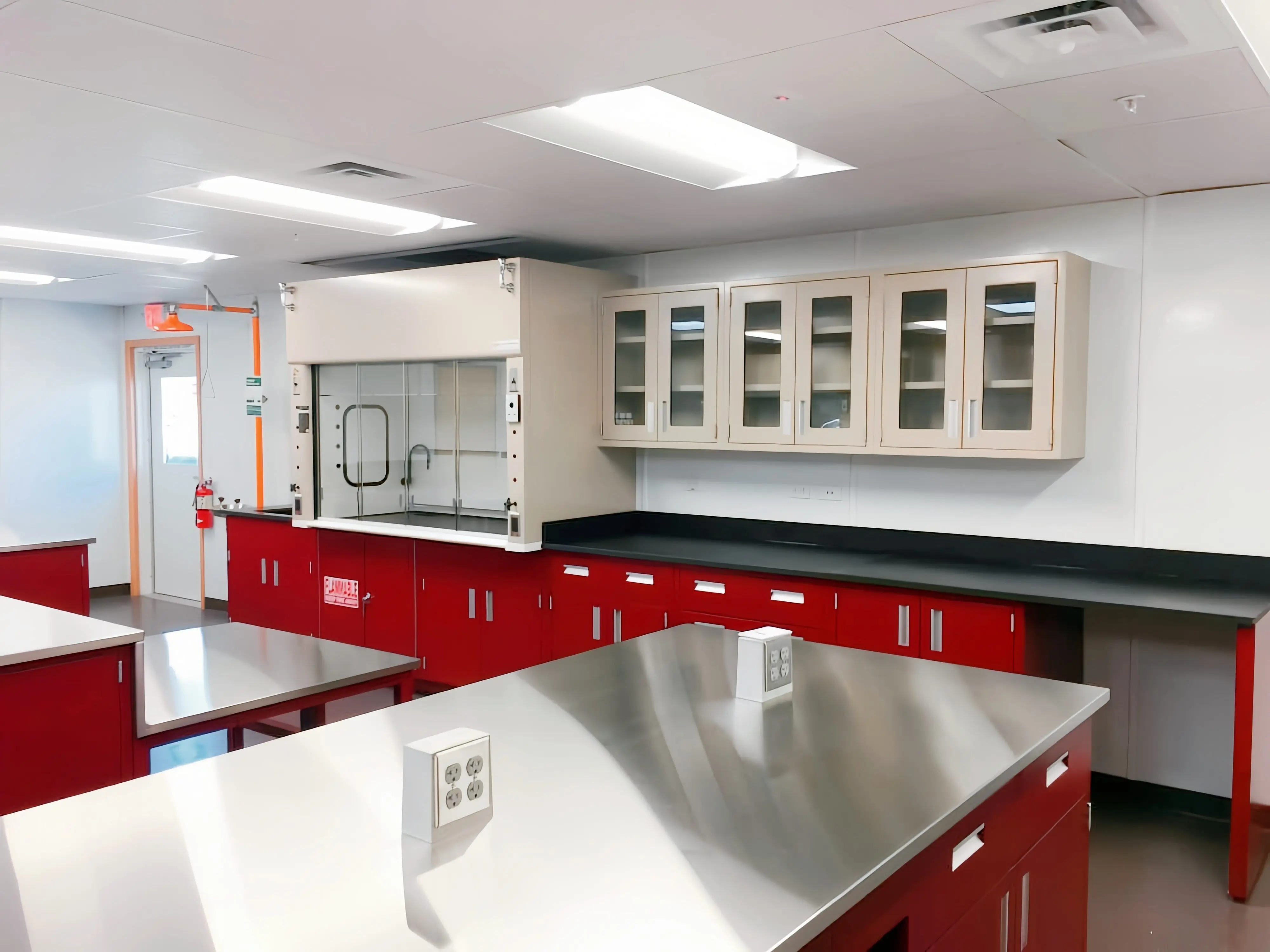 Chemical Resistant Lab Benches - Durable Steel Furniture