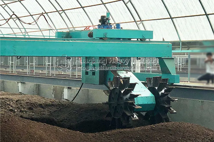 Hydraulic Wheel Type Compost Turner for Efficient Fermentation