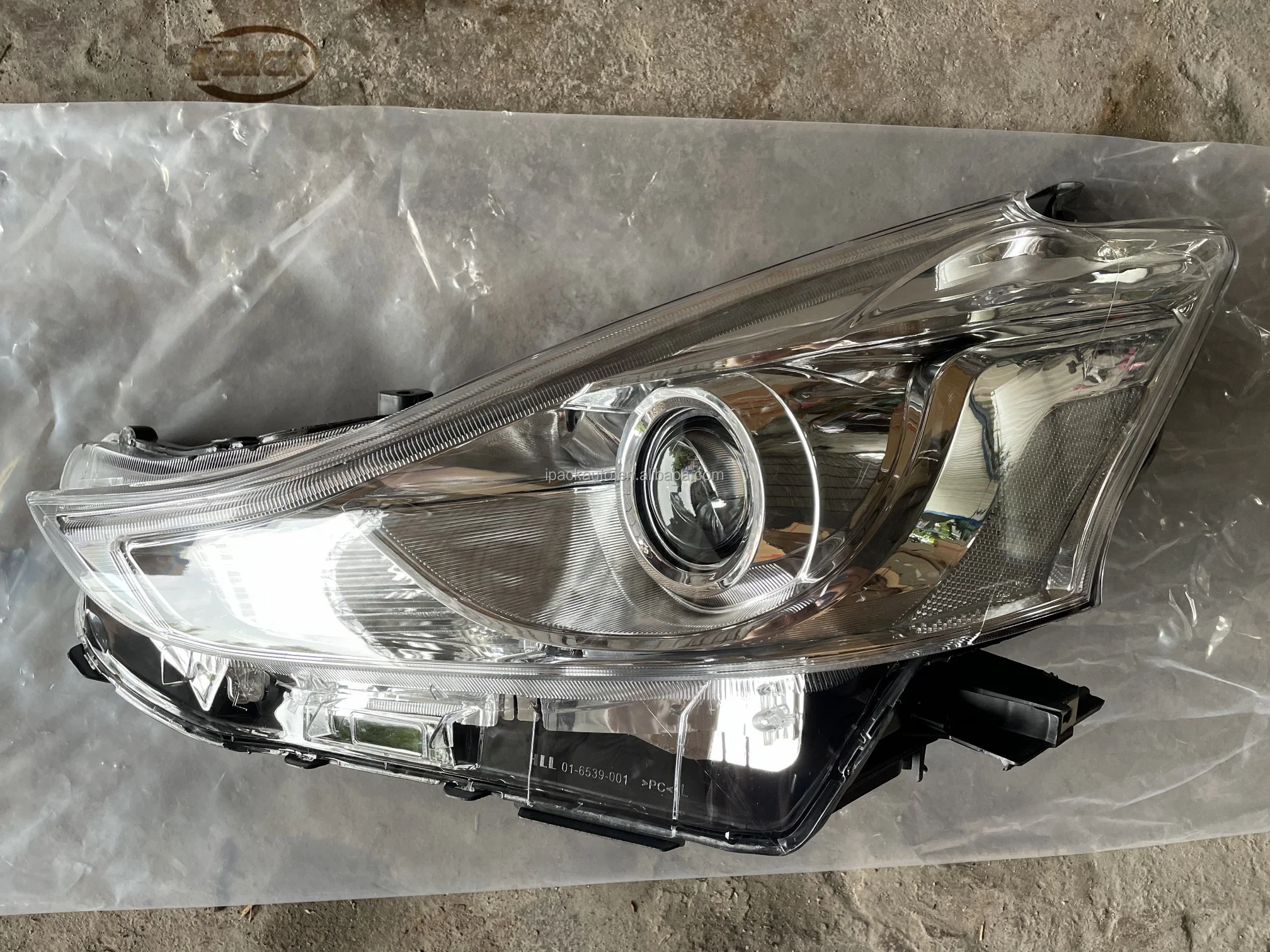 LED Headlight for Toyota Prius V/alpha - OEM 81110-47660