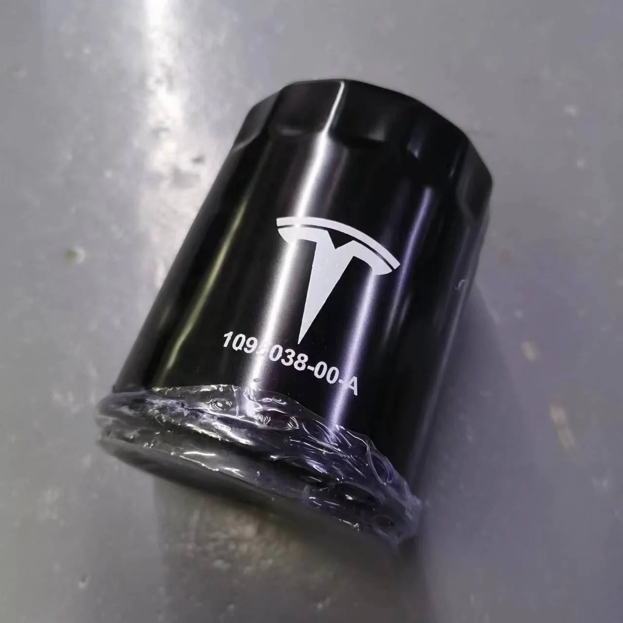 使用高级中国制造的汽车零件升级您的特斯拉model 3 (2017-2021)-高品质机油滤清器1095038-00-a - Buy 特斯拉 ...