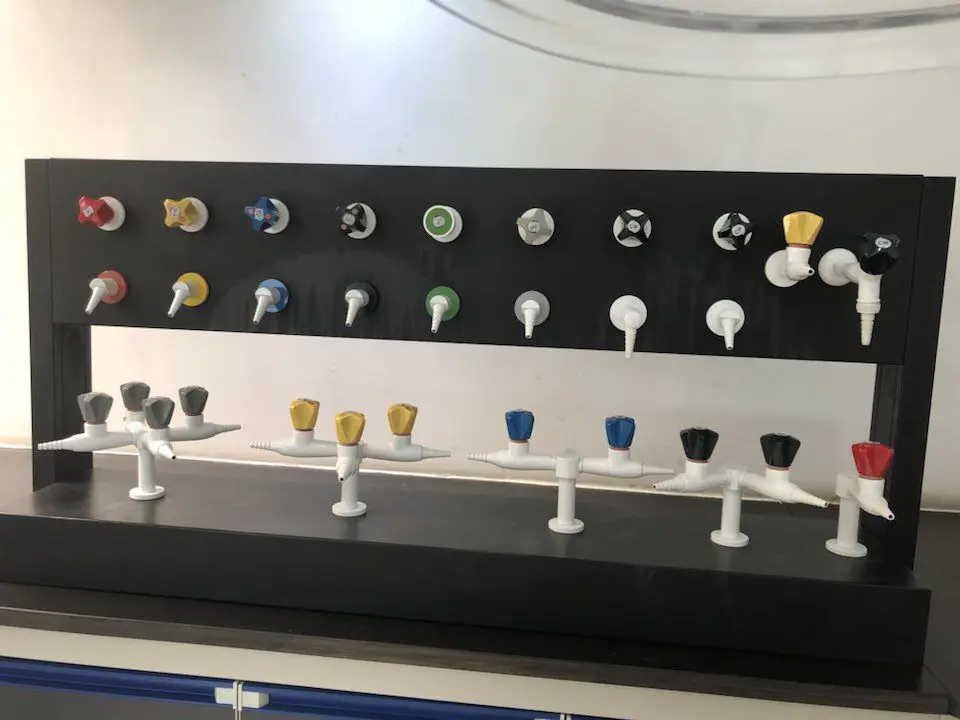 Wall Mounted Lab Gas Valve - Efficient & Reliable Control