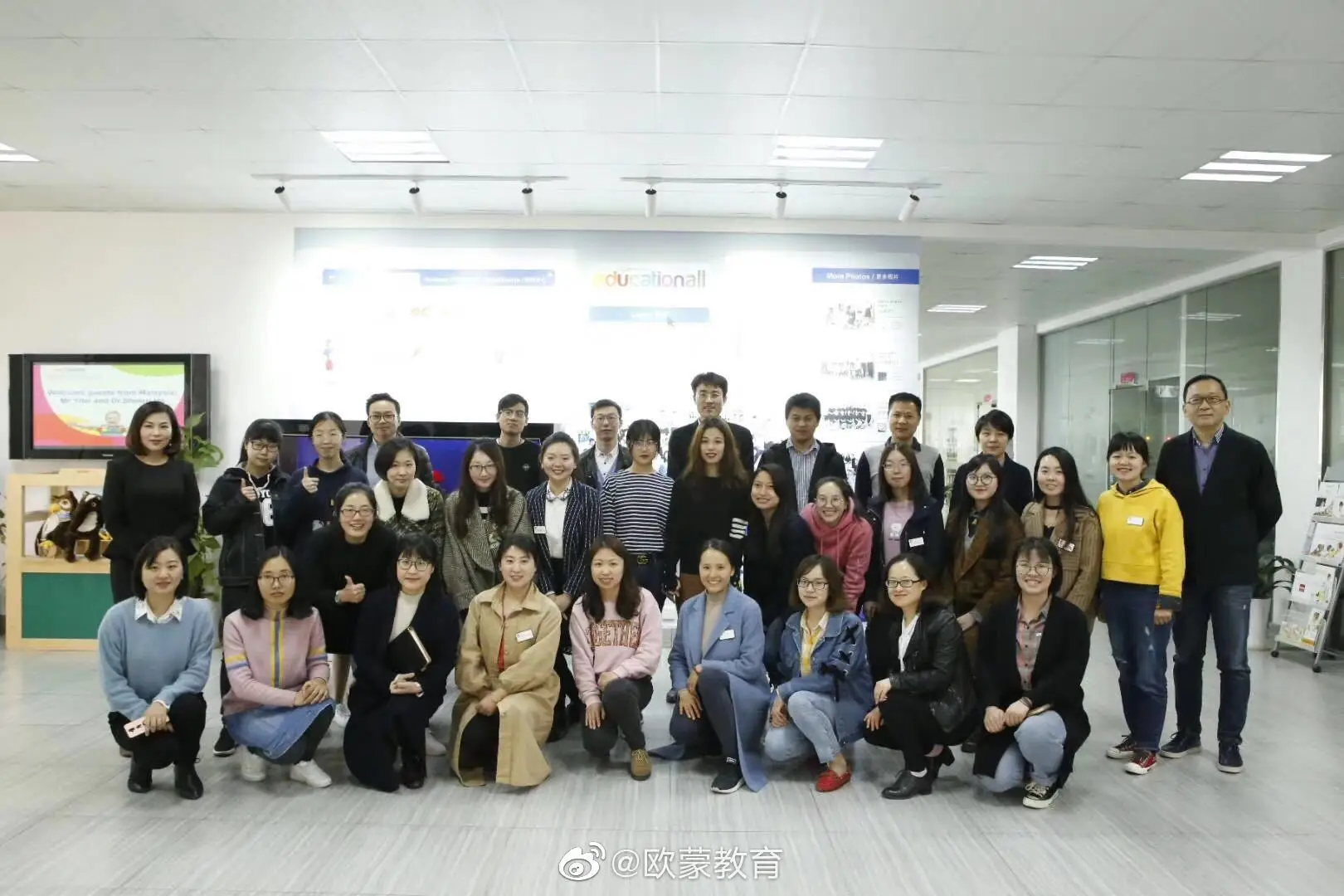 Wooden Toy Train Deluxe Railway Set Children Ladder Track Car Toys ...