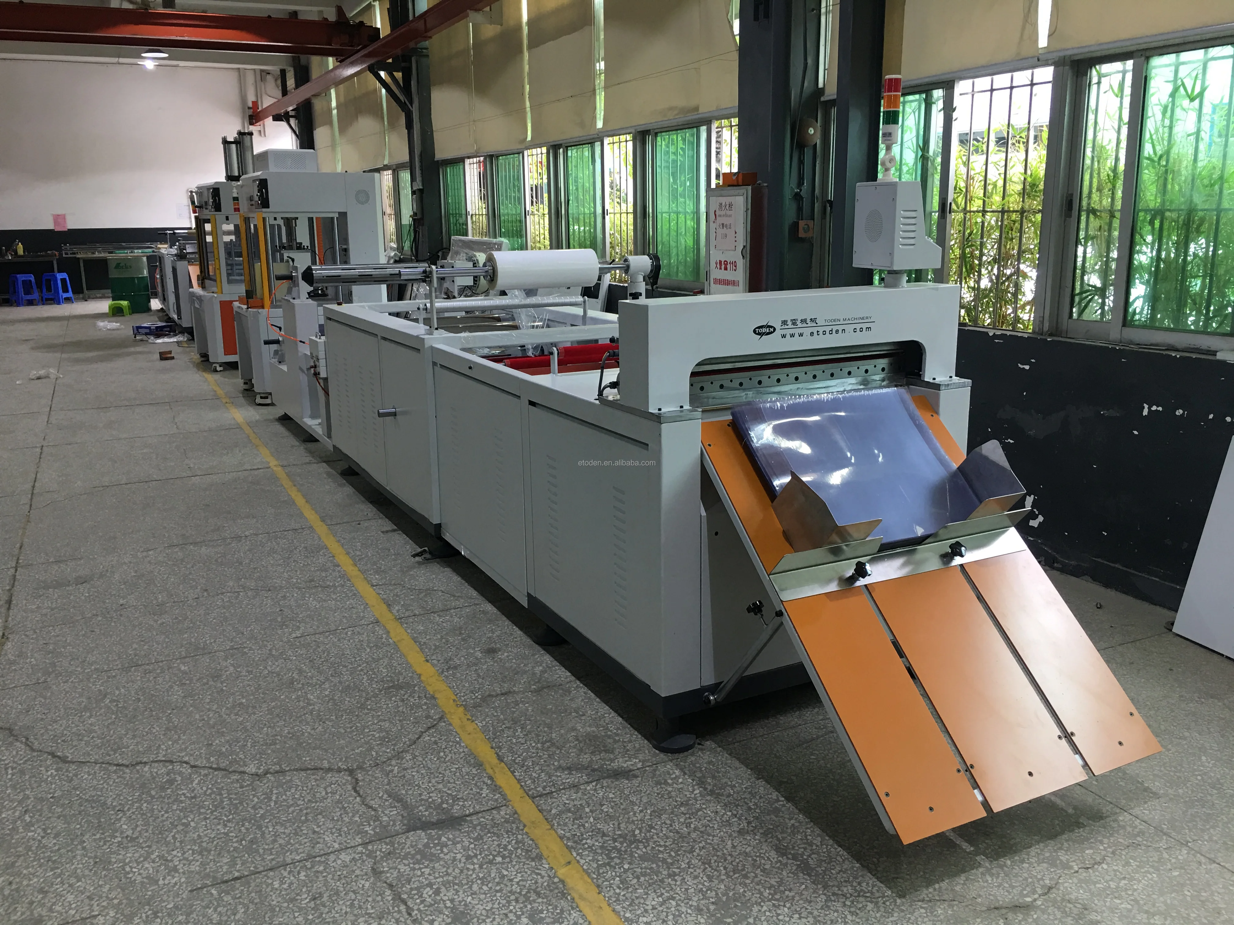 Clear Apet Rigid Box Sheet Cutting Machine,Automatic Pet Box Sheet ...