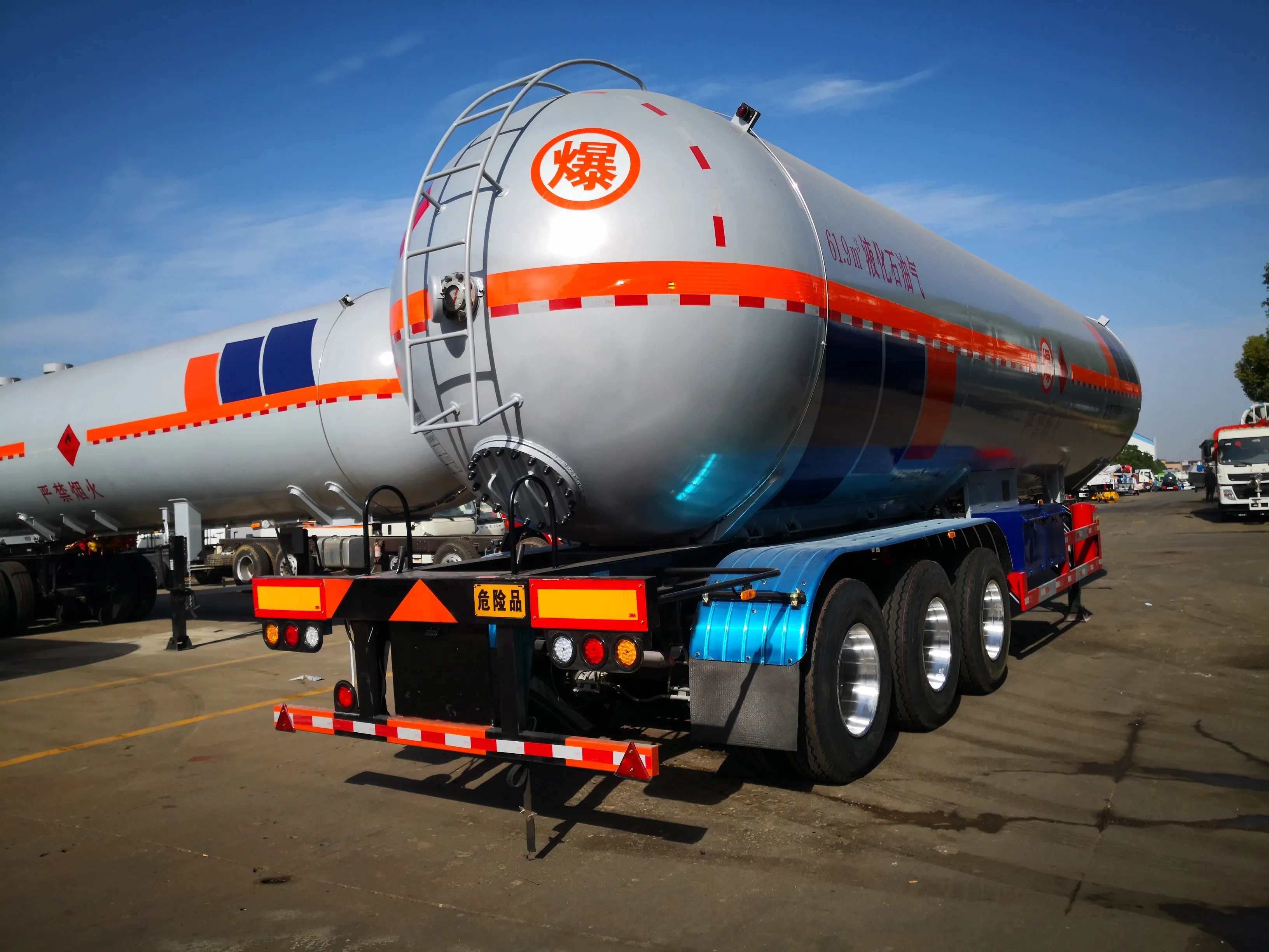 Lpg Tank Trailer Bobtail Truck Transport 30- 60 M3 Butane Propane ...