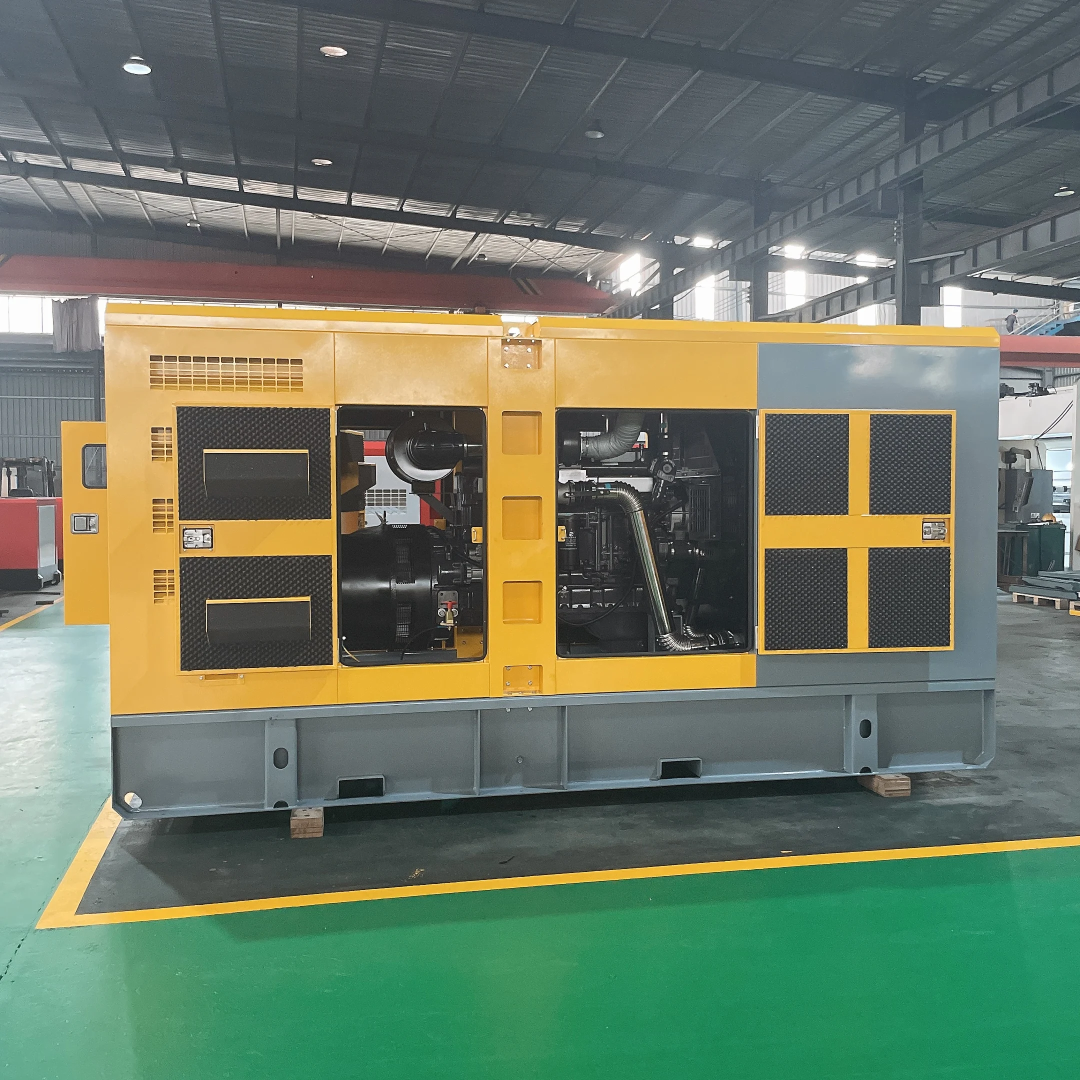 700kva Diesel 560kw Generator Set Electricity Generating Machine - Buy Silent Planta Electrica ...