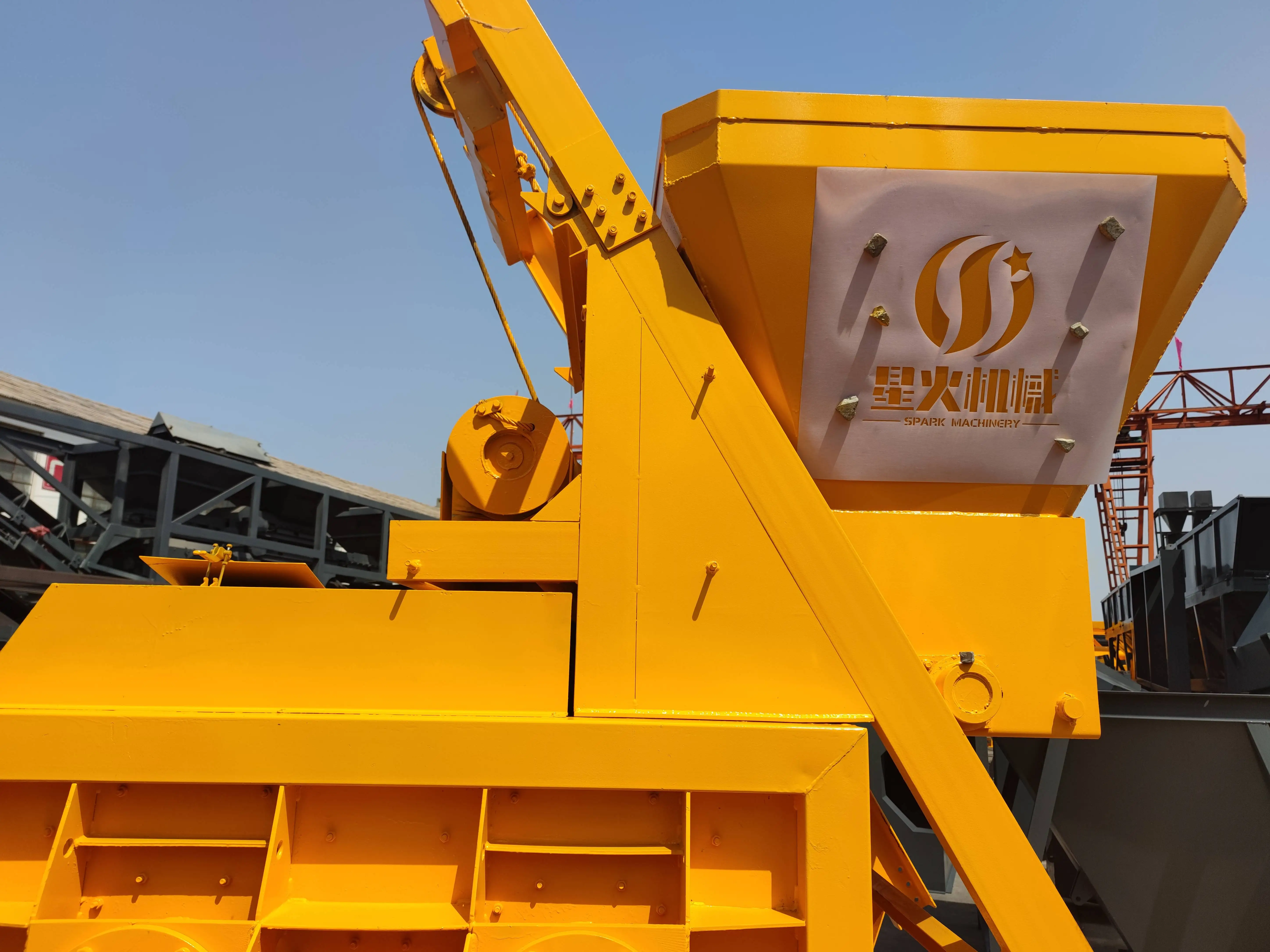 JS500 Twin Shaft Concrete Mixers - High Efficiency & Durability