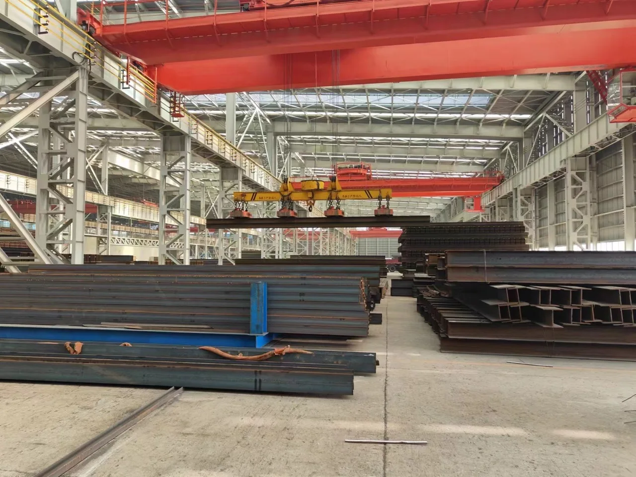 Barn Seismic Stabilizer Bracket Design Prefabricated Roof Doom Space ...