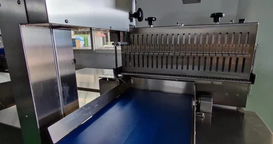 11 Automatic Bone Saw Meat Cutting Machine - Buy Bone Saw Meat Cutting ...