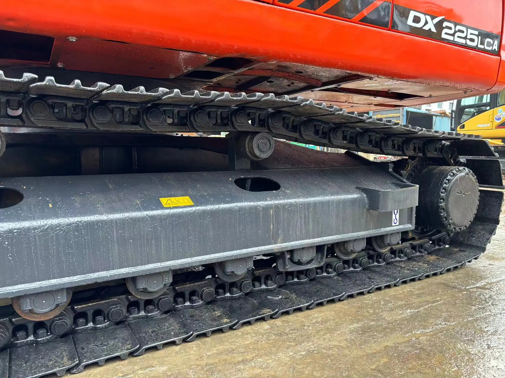 Second Hand Used Excavator Extractor Doosan Dx225 - Buy Second Hand ...