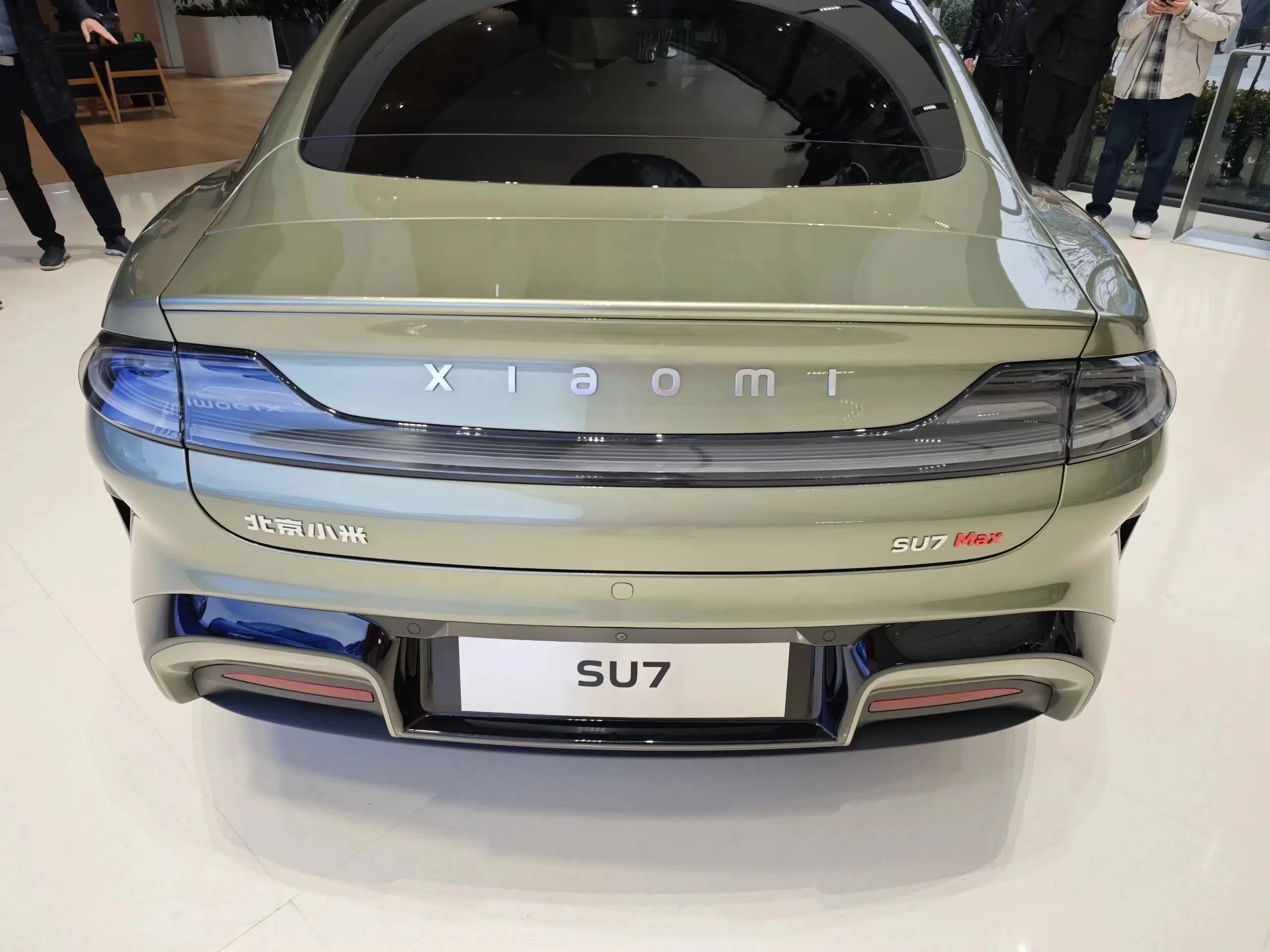 Xiaomi SU7 Max 800km Long Range 4WD Electric Car Luxury EV