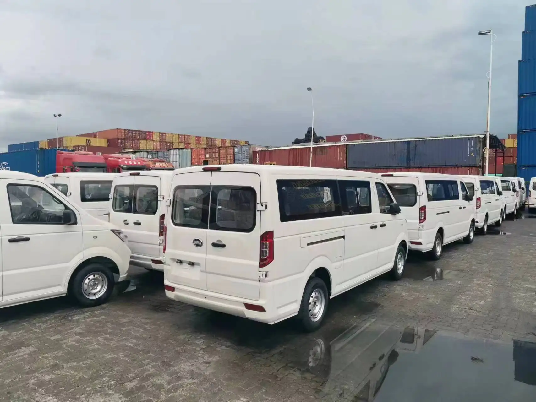 2024 China Kama Mini Electric Quick Charge Single Row Box Car| Alibaba.com
