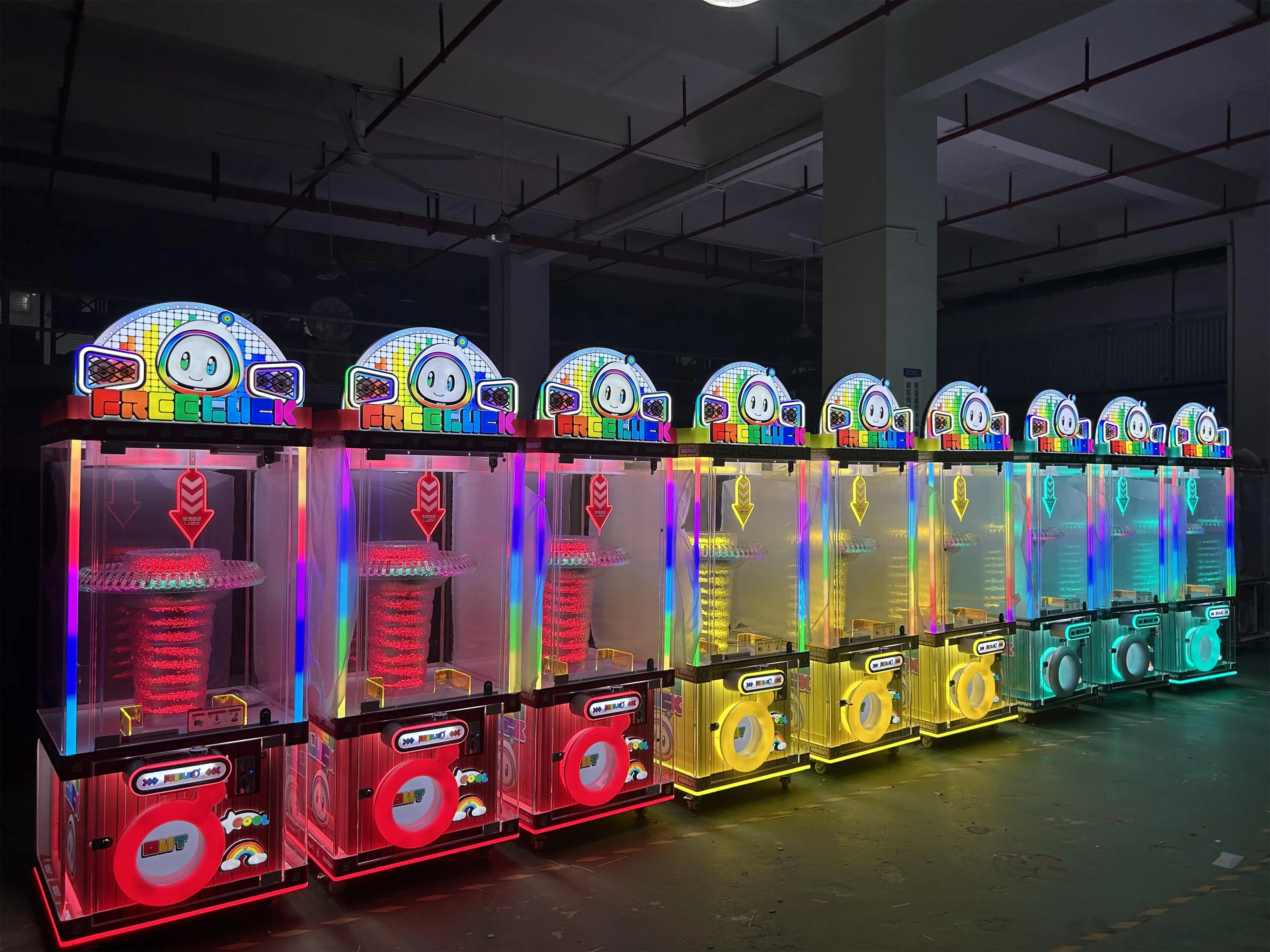 Free Luck CE Certified Indoor Token Coin Operated Clamp Prize Game ...