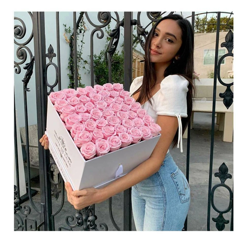 Preserved Flowers Bouquet - Eternal Roses in Gift Boxes