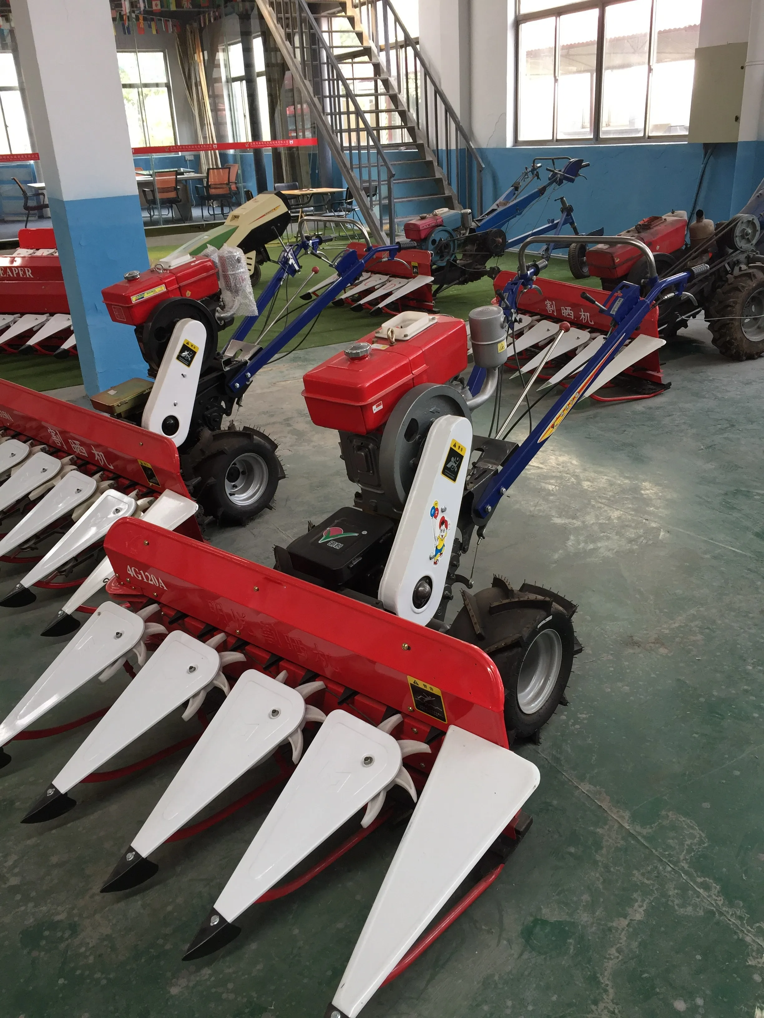 High Productivity Reaper Harvesting Machine for Wheat & Rice