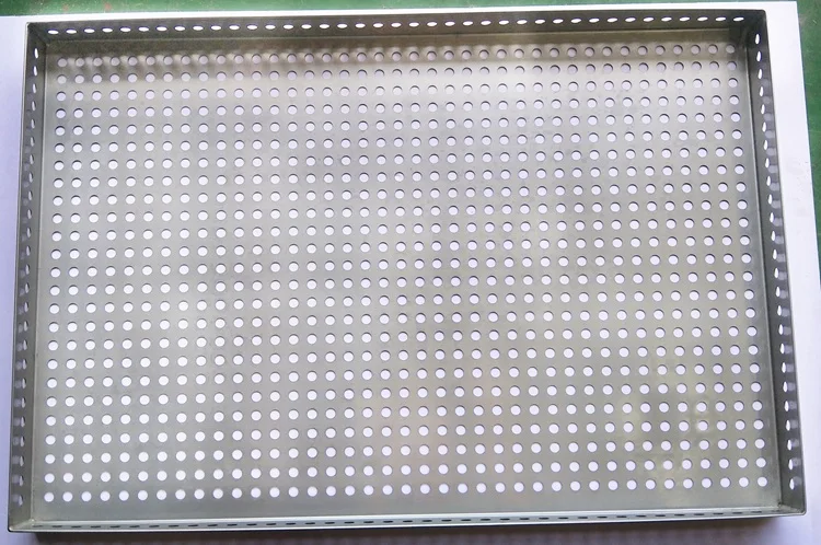 Perforated Shallow Tray Stainless Steel Mara Cake Steaming Tray
