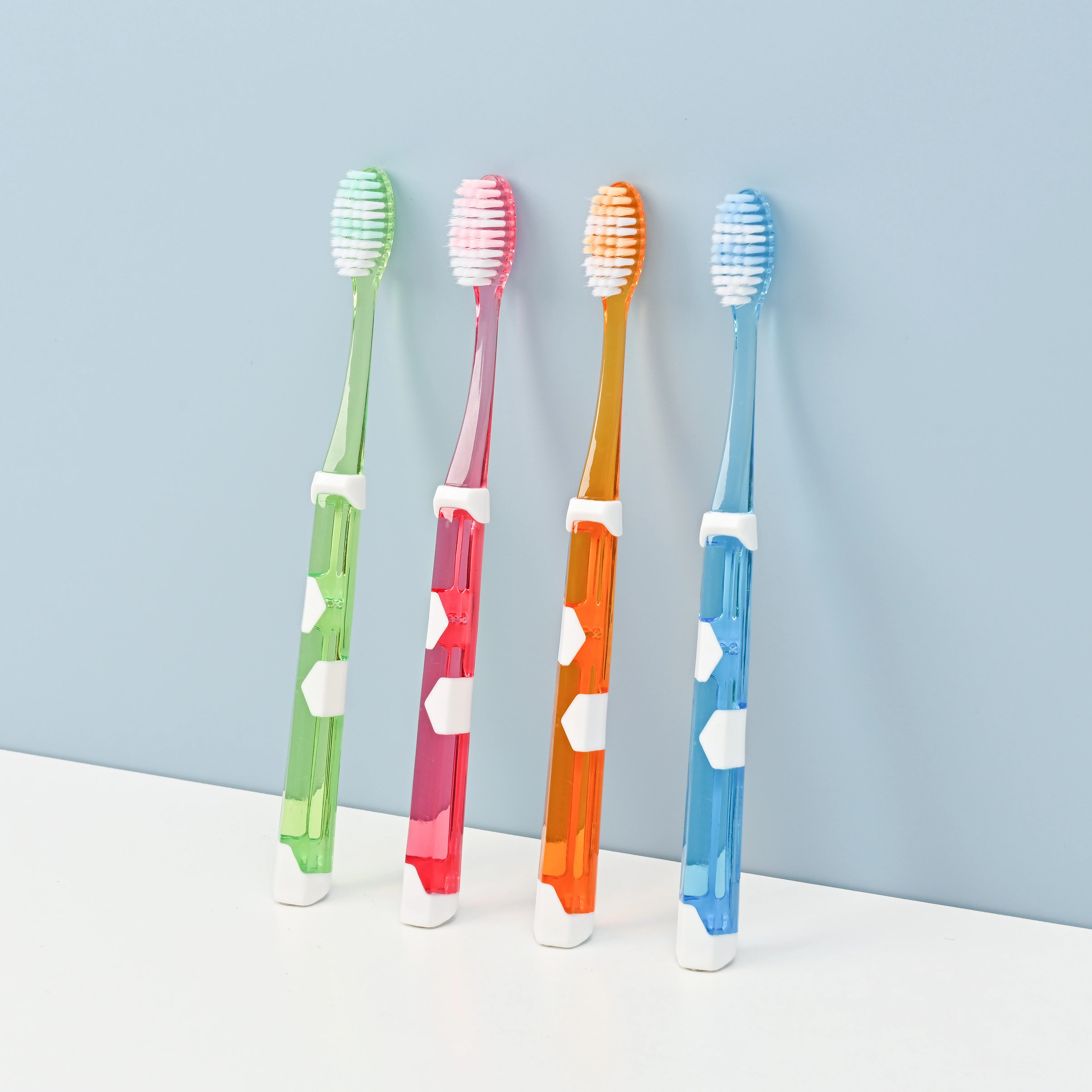 No.oem04 New Design Petg Ultra Soft High Quality Plastic Toothbrush ...