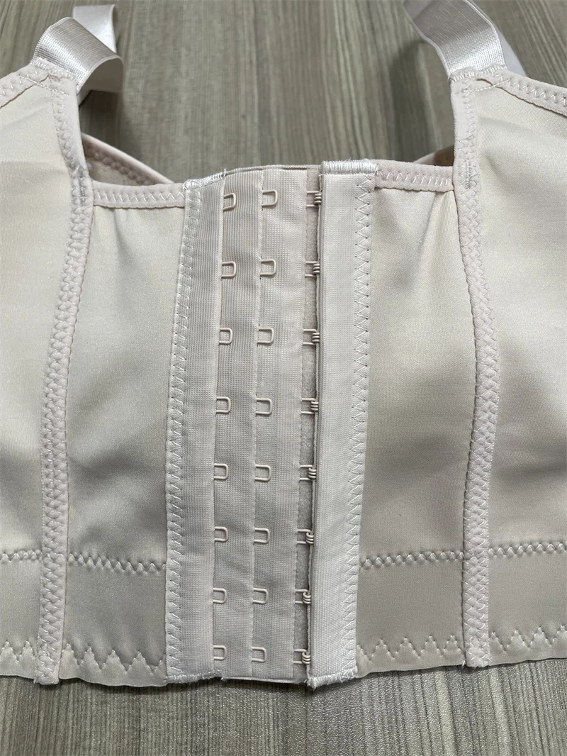 Woman Plus Size Sports Bra For Big Women Full-back Coverage Bra Hides ...