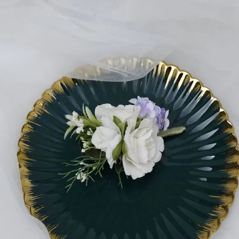 Cheap Made In China Fake Wrist Flowers Corsage Artificial Corsages ...