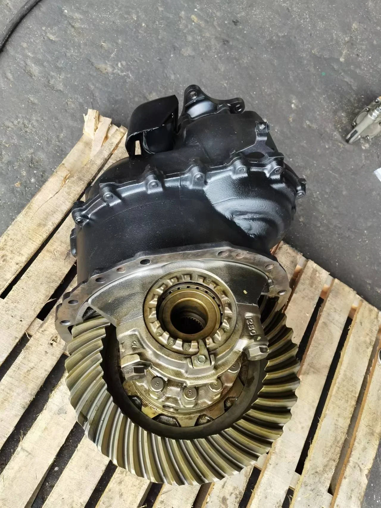 HINO 700 FS1E Profia 6X41减速器差速器E5 S4110-E0Y81| Alibaba.com