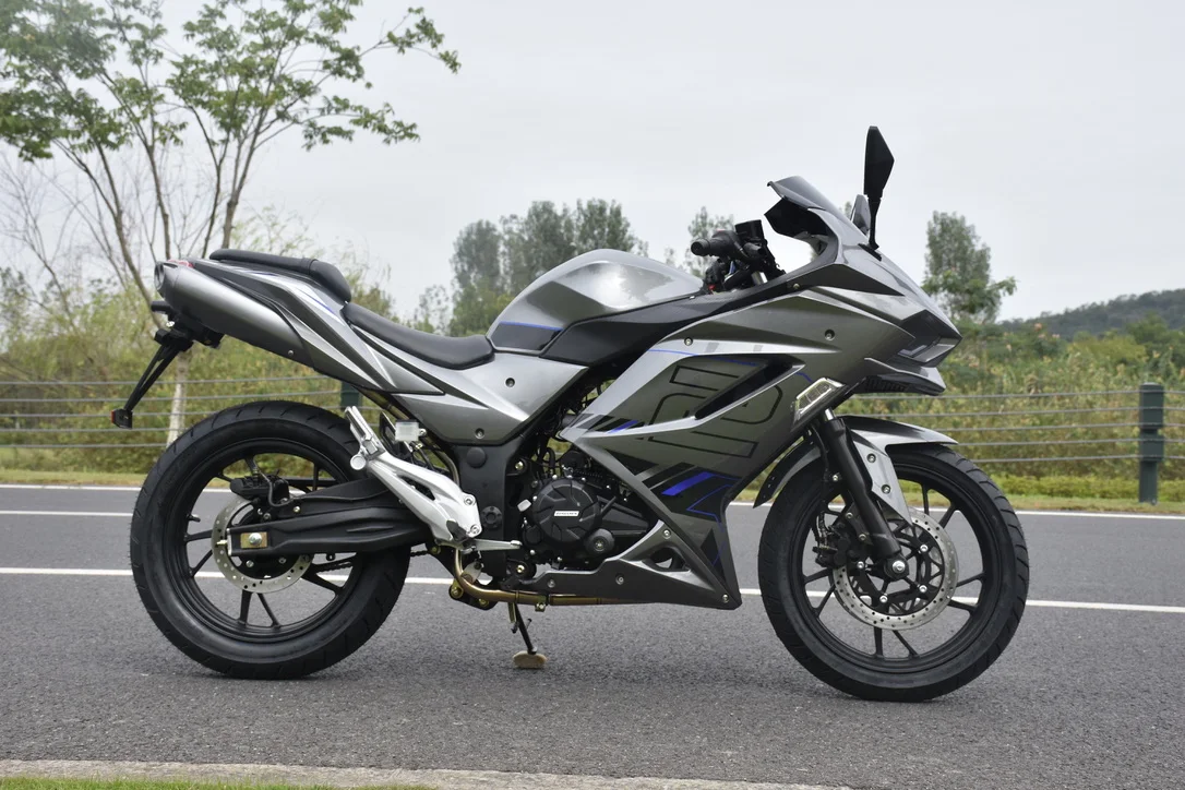 SINSKI 150cc Cool Motorcycle - Double Cylinder Racing Bike