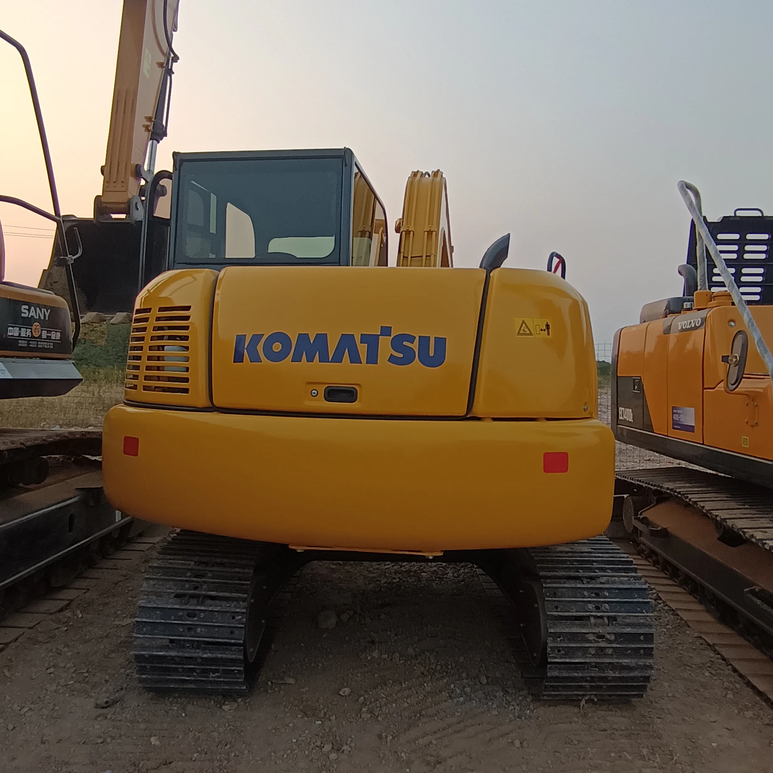 Used Excavator Excavators Mini Digger Crawler Komatsu Pc70 Pc60 Pc35mr Pc55mr Pc56 Pc30 Good ...