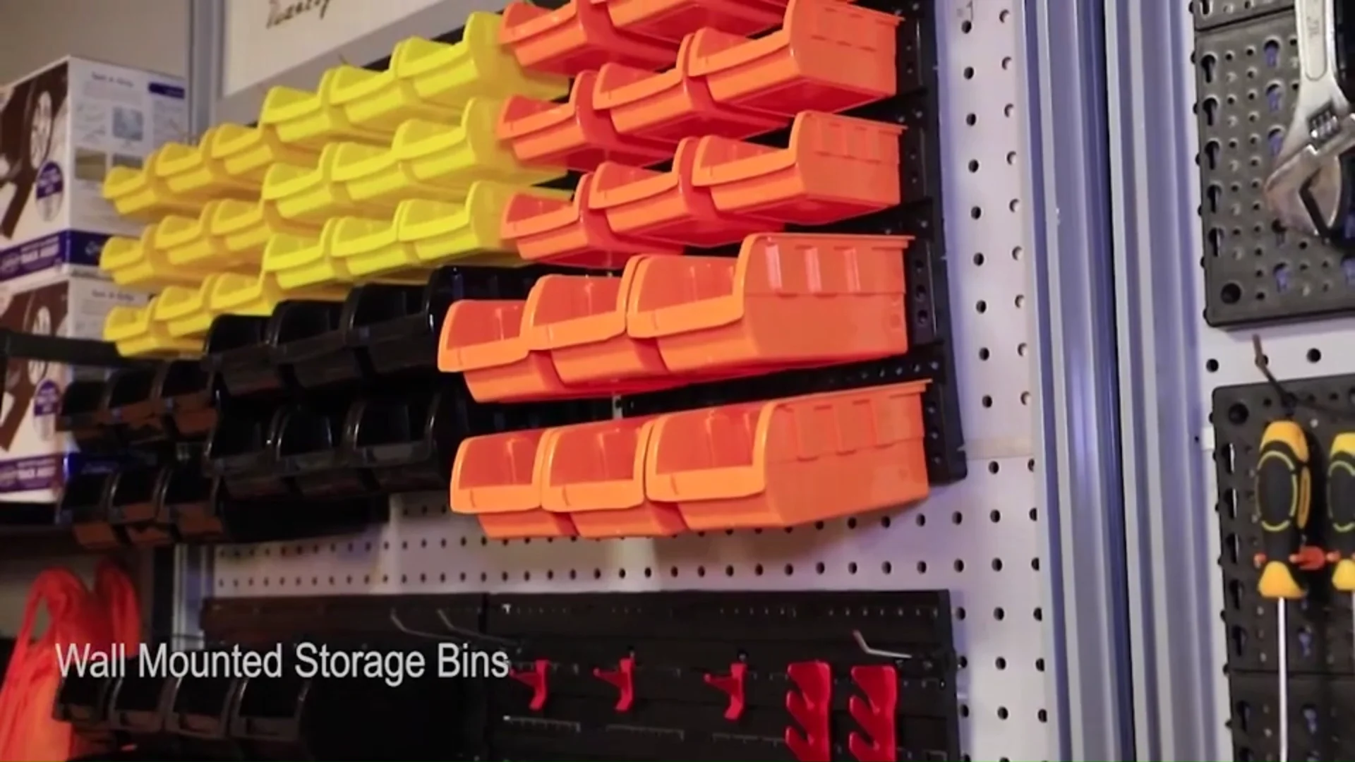 Workshop Shelving Storage System 1152 X 780mm Wall Shelf With 44pcs Red ...