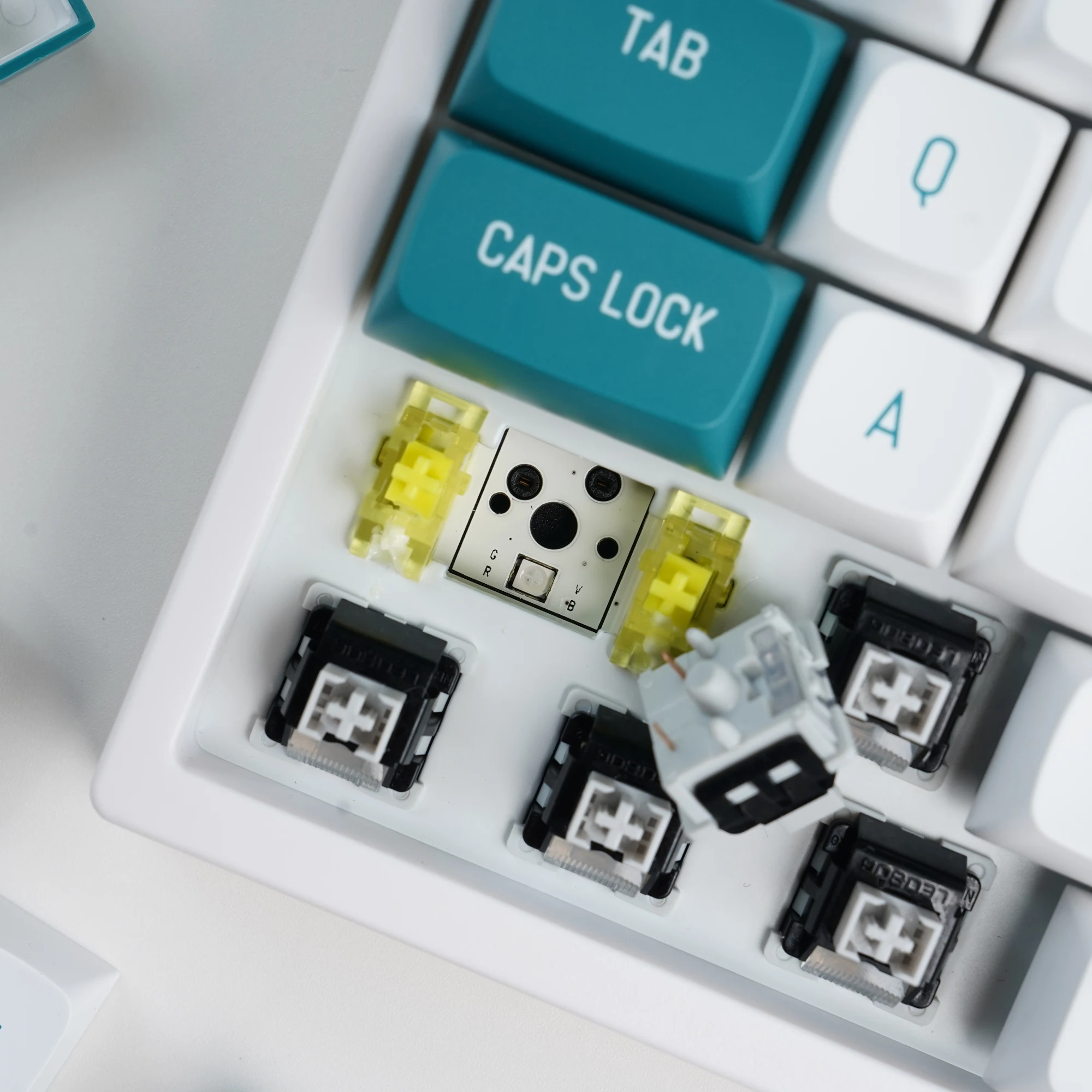 Mk80 Wireless Mechanical Keyboard For Mac Windows,80% Layout Rgb ...