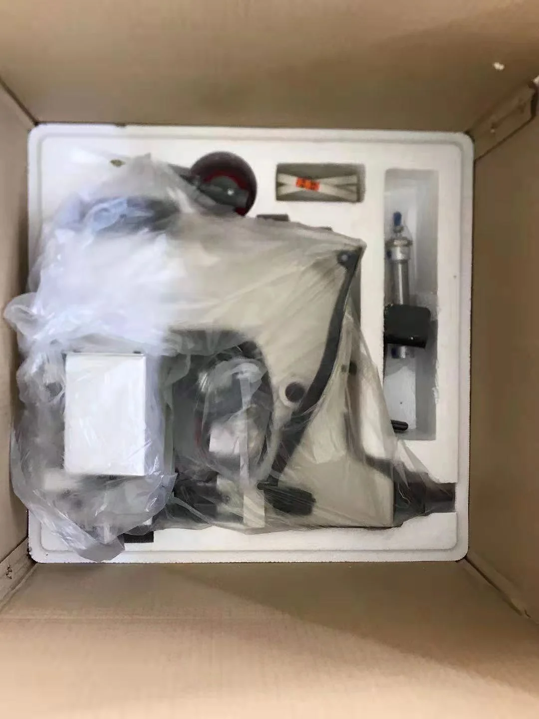 Lfs Belt Conveyor +chrome Round Pillar+ Gk35-6a Bag Sewing Machine ...