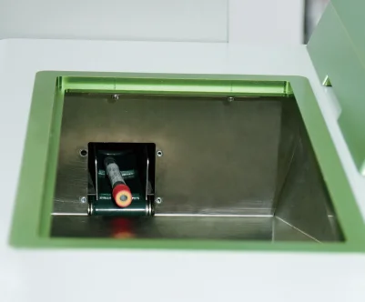 Efficient Blood Collection Tube Labeling Machine for Hospitals