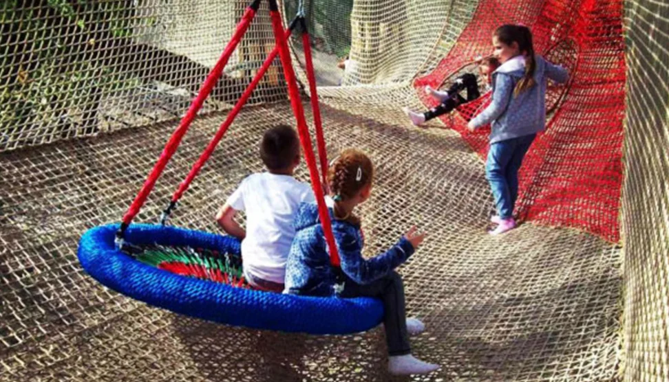 Outdoor Rope Net Tree Trampoline - Large Amusement Park