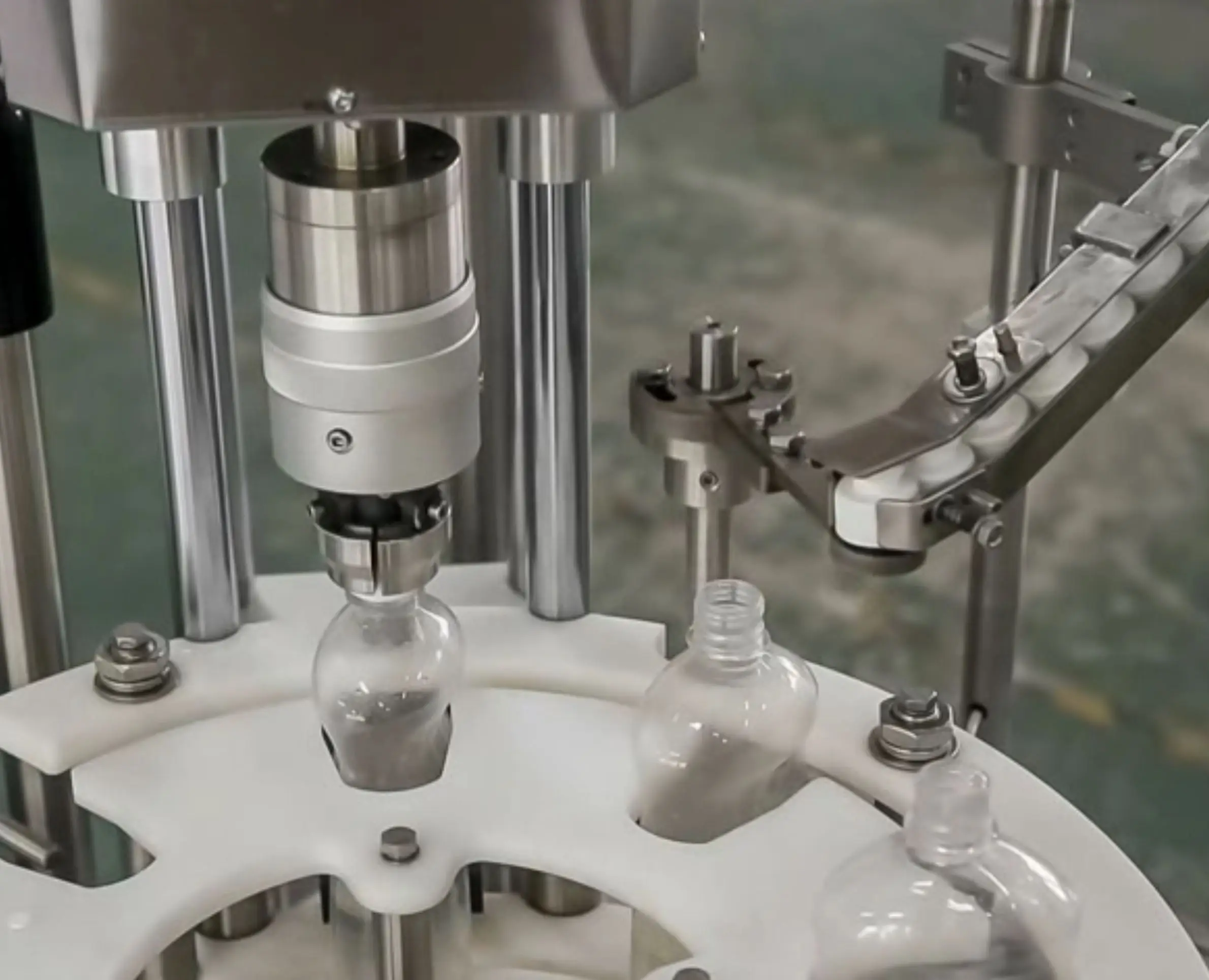 Single Head Capper Machine For Bottle Capping With Cap-feeding - Buy ...